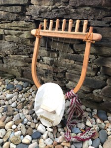 “Chelys” Lyre – Greek Turtle Harp – Giant Pygmy